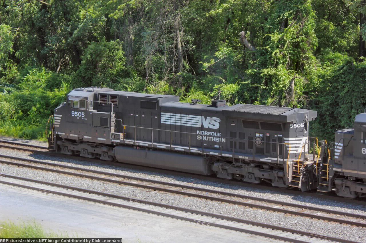 NS 9505